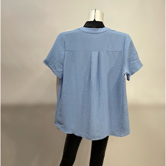 entro | Tops | Entro Blue Vneck Short Sleeve Tunic Top | Poshmark